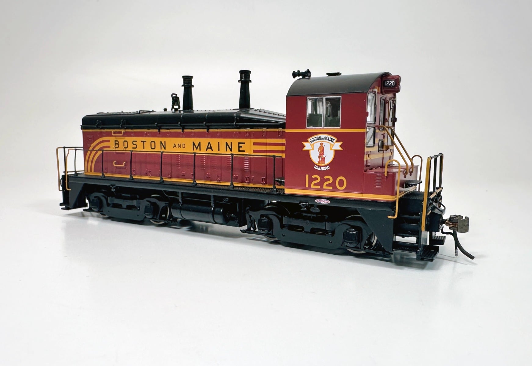 SW9 - Diesel Locomotives - HO scale - Rapido Trains Inc.